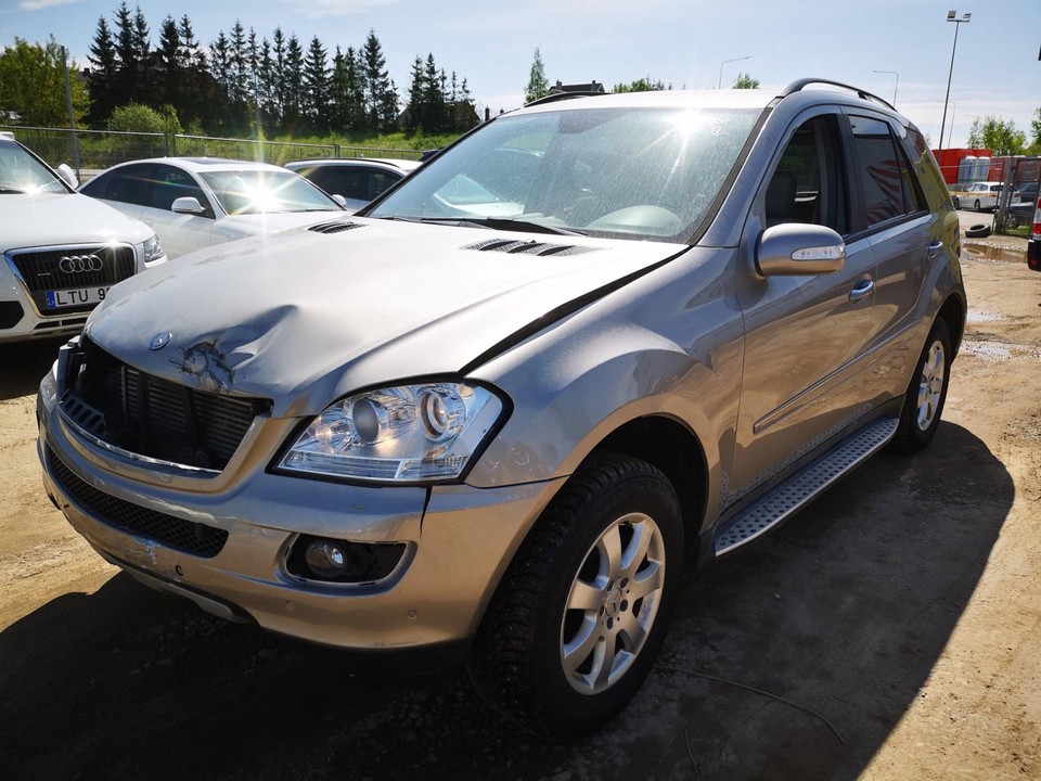 a2518200342 Fensterheber Vorne Rechts a1697202835 FOR Mercedes-Be ...