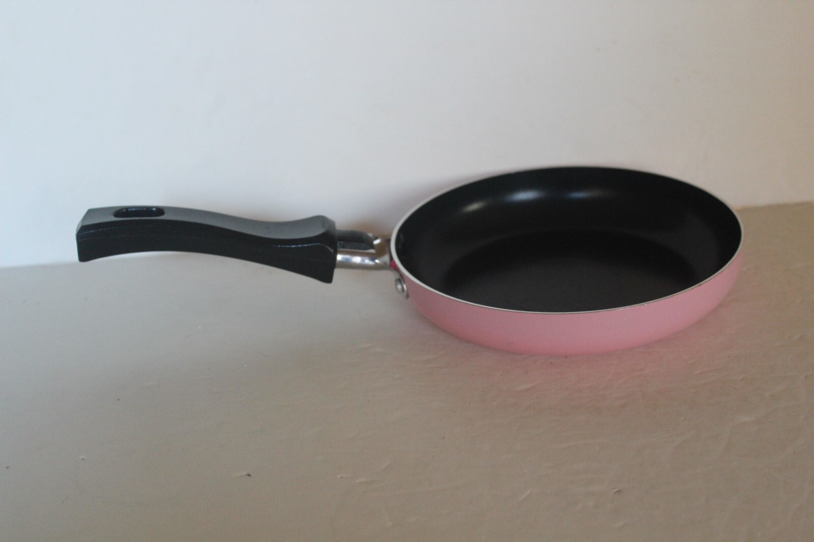 5.5” 14 cm Light Pink Enamel Frying Pan | eBay