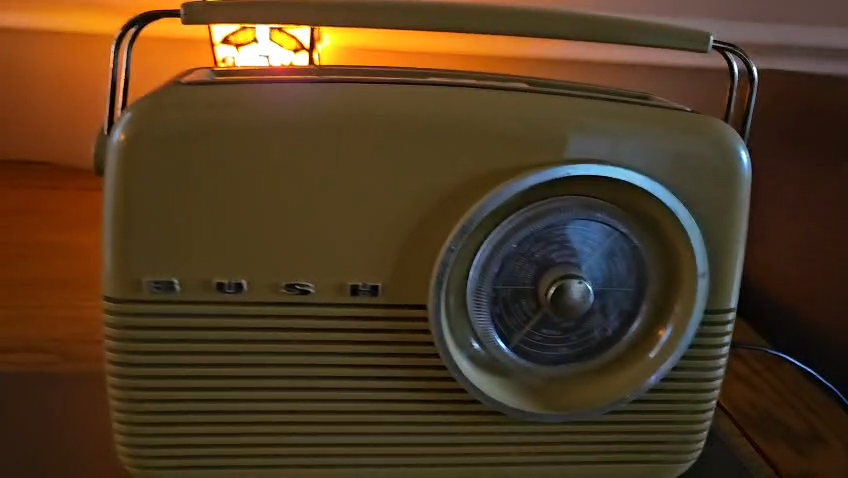 Bush TR82/97 Retro-Style Radio FM/MW/LW - Fully Working | eBay