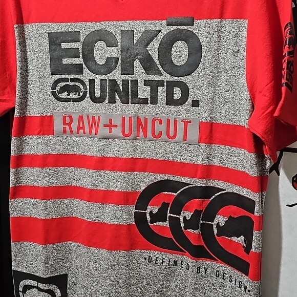 Ecko Unltd Raw & Uncut Graphic Design V Neck Tee Shirt Size Medium NWT ...
