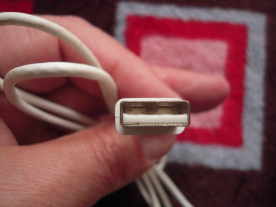 VINTAGE 2004 OEM APPLE WHITE IPOD DOCK CONNECTOR USB 2.0 W 38" CORD ...