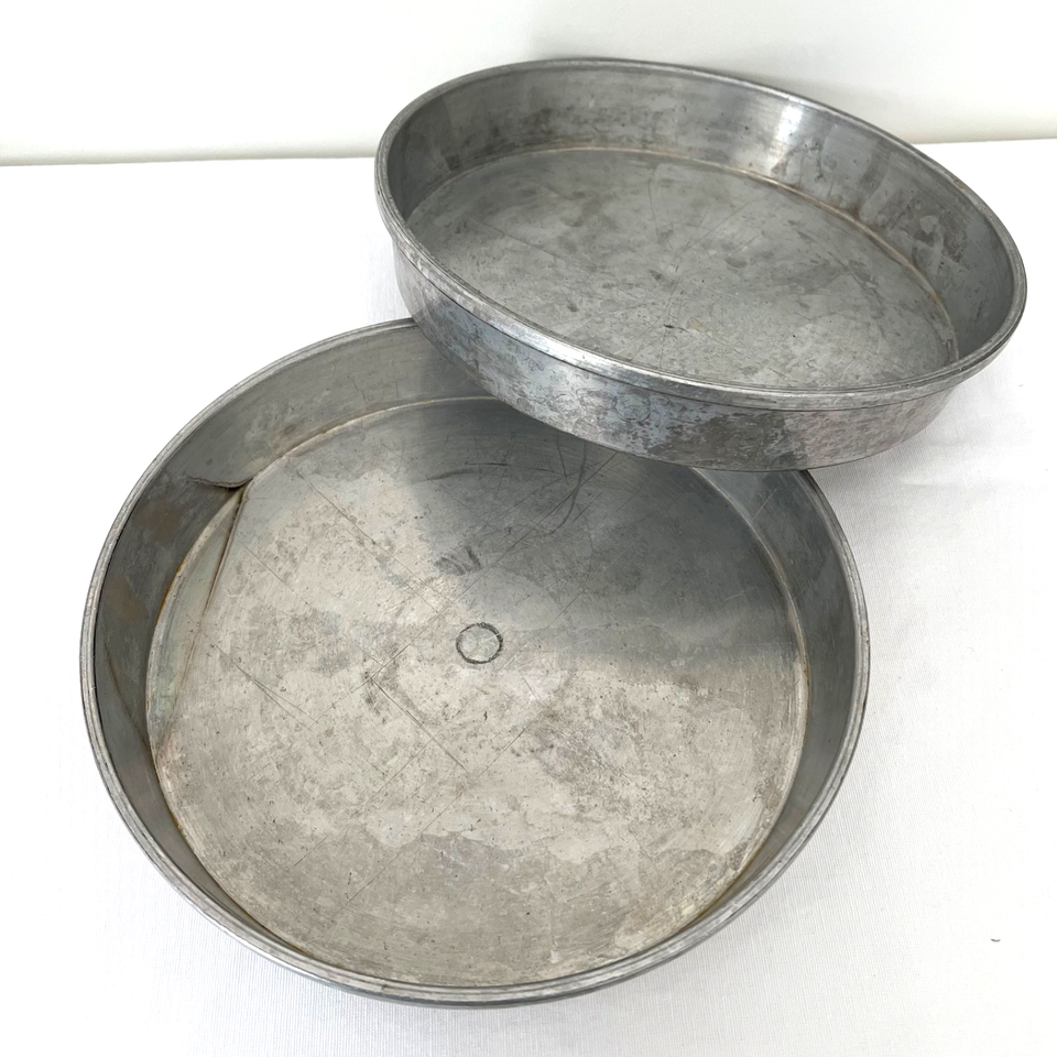Mirro Kitchen Pride Nesting Round Cake Pans - Vintage | eBay