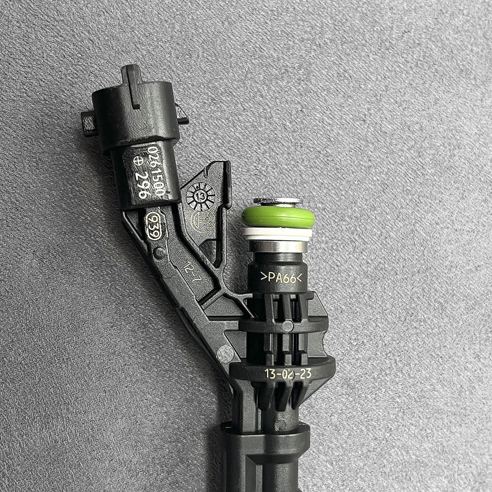 New LR105431 Fuel Injector C2D55182 for Jaguar Land Rover 2013-up V6 ...