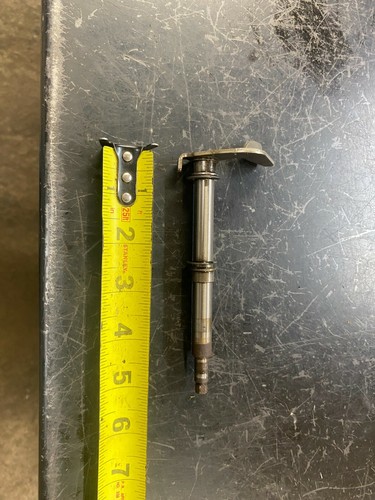 22HP Briggs&Stratton twin 441777 0117-B1 governor crank #691045 | eBay