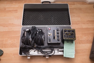 Novatron Huge Lot, 3 Power Packs V600-D, V400-D, 240-D, 7 Flash Heads ...