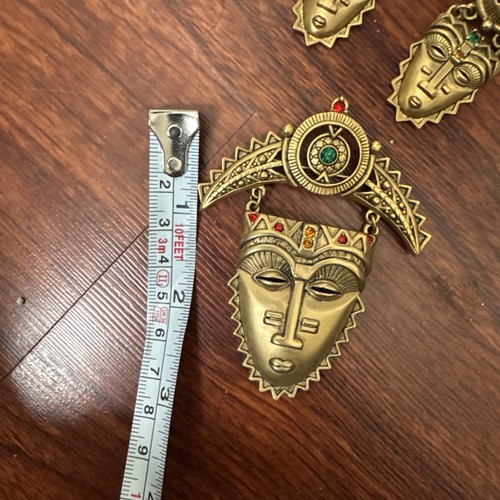 Vtg Signed Avon 90's African Tribal Mask Brooch & Pierced Earring Set ...