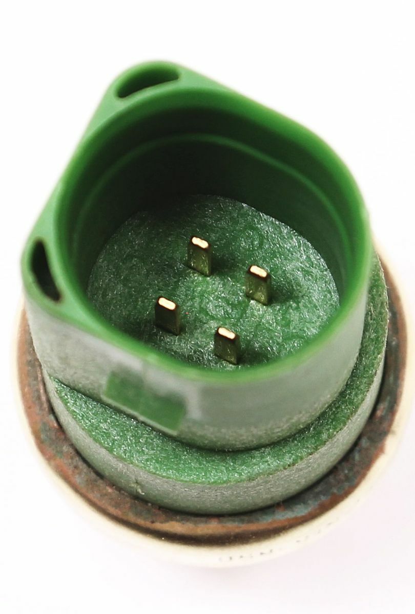Coolant Temperature Sensor Audi VW Jetta Golf MK4 Beetle Passat 059 919 ...