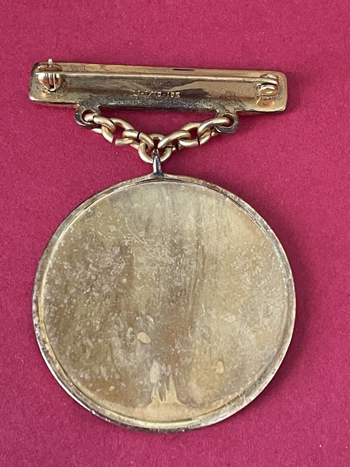 RARE VINTAGE U.S. Navy National Rifleman 10k GOLD COMPETITION BADGE ...