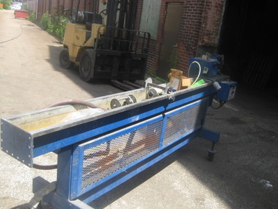 Accrapak Series 750 ( 750/1.B ) Pelletizer with AEG AM71NX2 Motor. Used ...