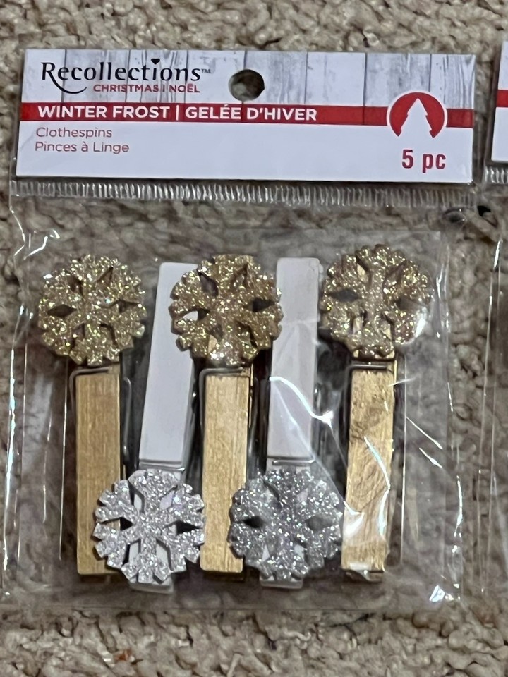 Recollections Holiday Christmas Snowflakes Clothespins 12 Piece | eBay