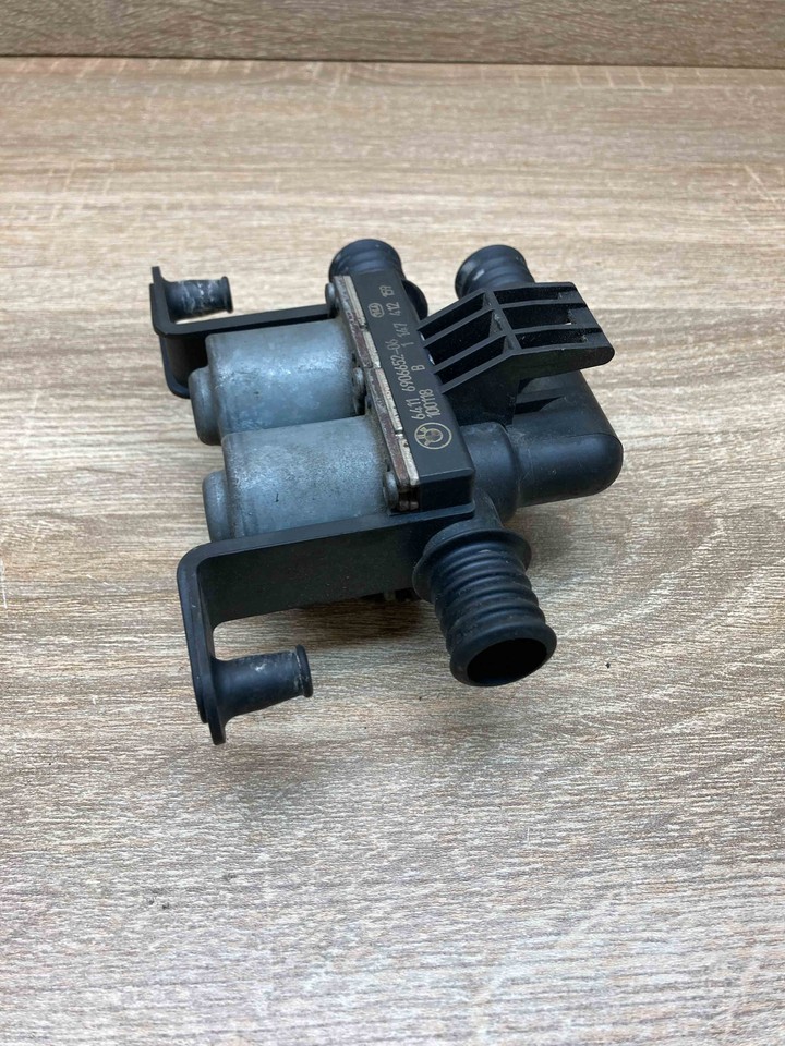6906652 1147412159 Bosch BMW E63 E60 E65 E66 Heater Valve Control Hot ...