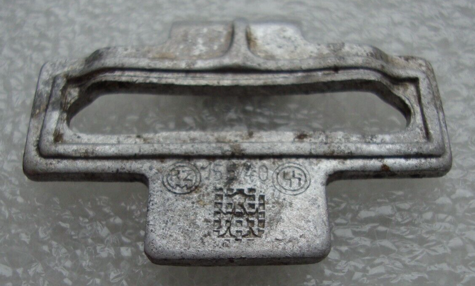 WW2 German Army Uniform Hook for Belt Buckle Rare Marking RZM 155/40 ...