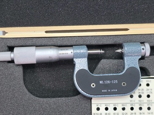Mitutoyo 126-125 Interchangeable Anvil Screw Thread Mic 0-25mm Range 1 ...