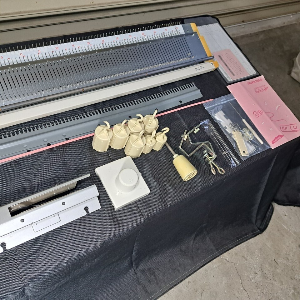 SILVER REED SR155 9mm Ribber for SK155/P/890 Includes Exclusive Cards ...