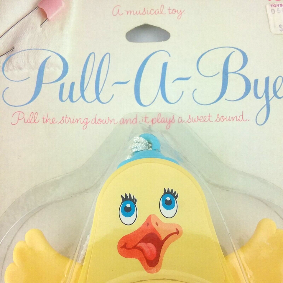 TOMY Musical Yellow Bird Pull String Baby Crib Toy London Bridge ...