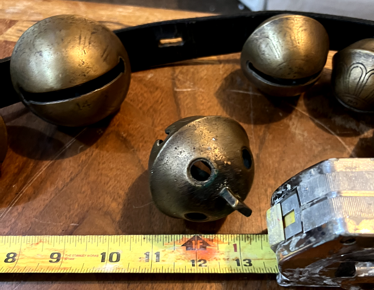 Vintage graduated Brass Sleigh Bells HUGE and Heavy. Total of 17. L@@K ...
