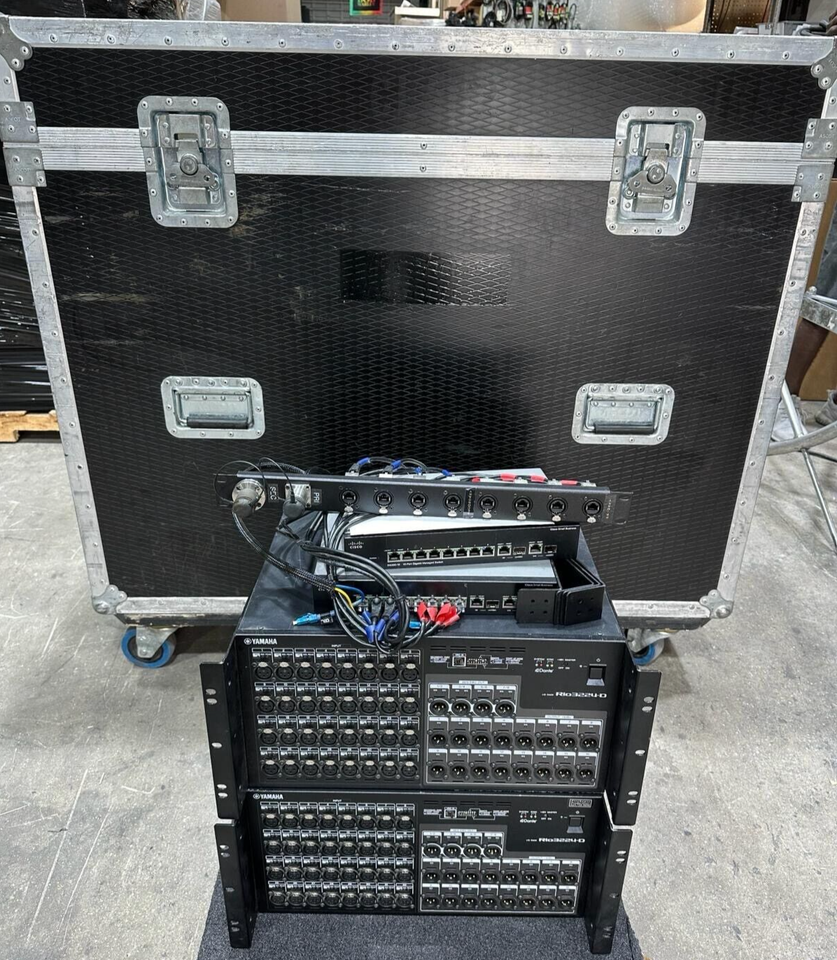 Yamaha CL5 Digital Mixer | 34-54 Channels | RIO3224-D Rack Unit (2 ...