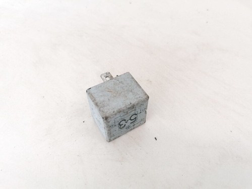 141951253B 20240072 PBT GF30 Relay module for Volkswagen Golf 2002 ...