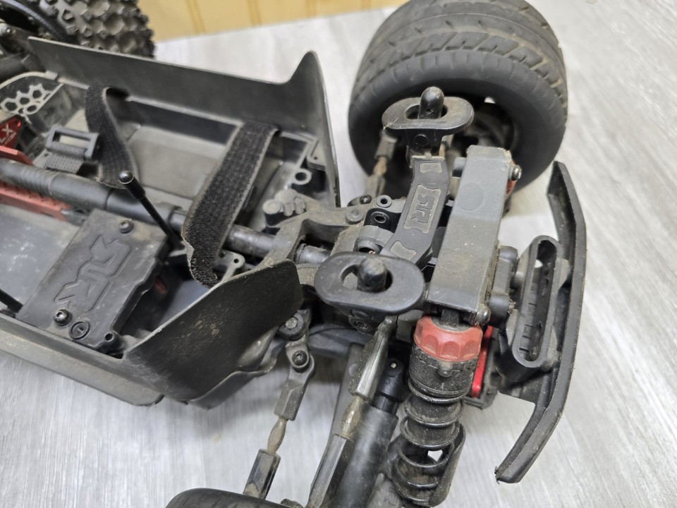 Arrma Vorteks BLX 1/10 4x4 Stadium Truck Roller Slider Chassis w/ Body ...