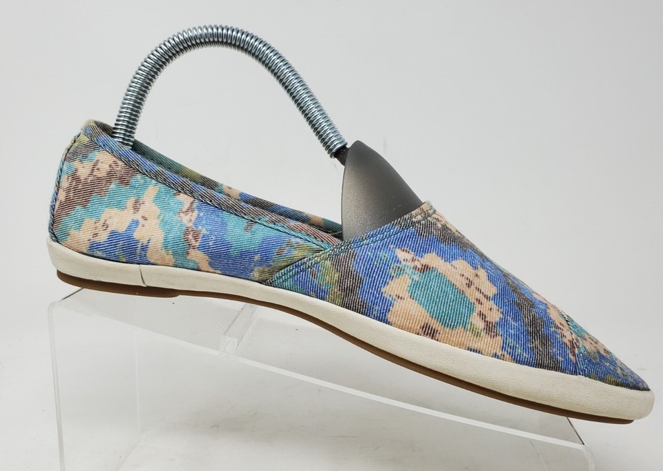 Sanuk Womens Canvas Pointed Toe Slip On Shoes Fabric Size 6 | eBay