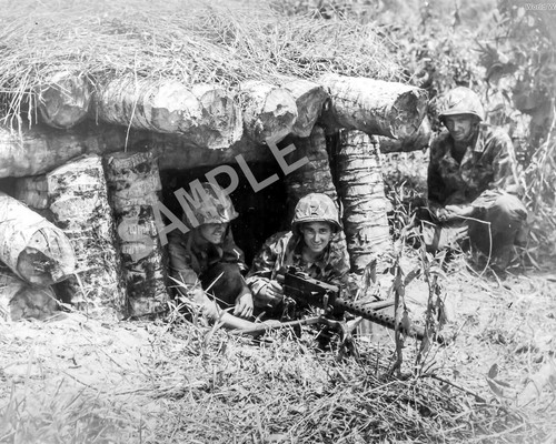 1st Marine Division Machine Gun Crew in Japanese Bunker WWII 8x10 WW2 ...
