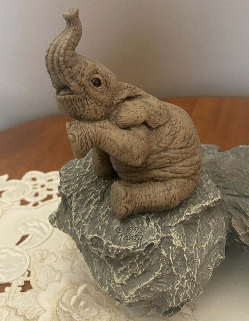Elephant "Peanut Jr" #3168 by Martha Carey w/Story Stone The Herd ...