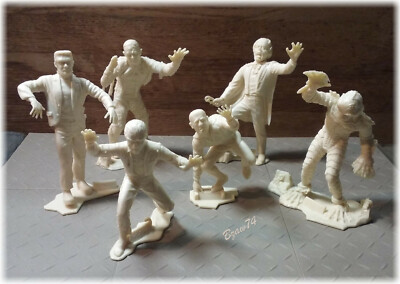 Universal Monsters Marx: Creature Frankenstein Mummy Phantom Wolfman ...