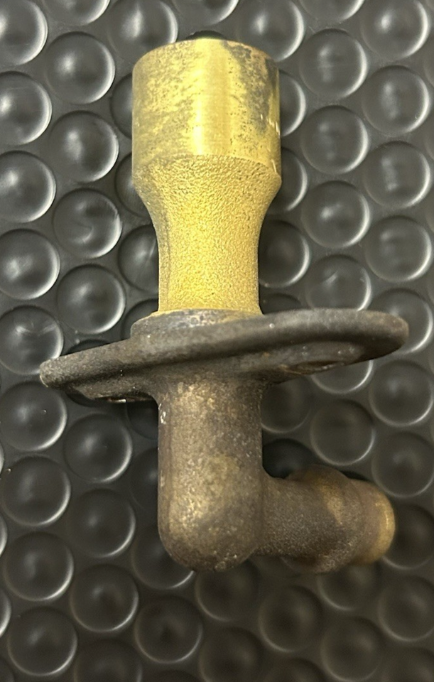 DG94-00521A - Samsung Range Broil Burner Orifice Holder (USED ...