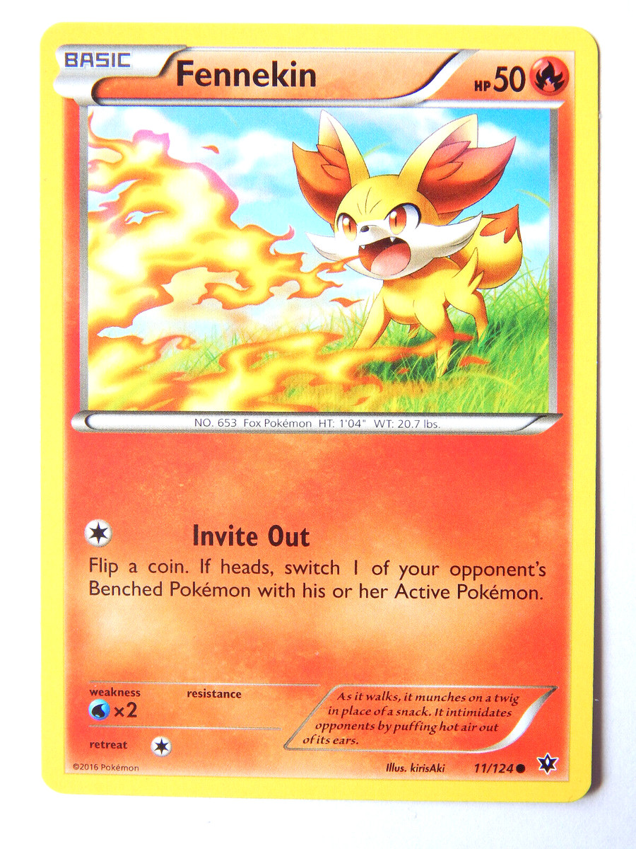Pokemon Fennekin Card