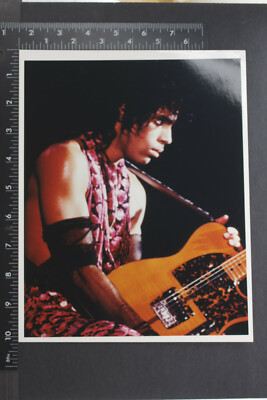 Prince Stage guitar LOW RES Portrait Promo 8x10" Photo Pre-2012 L1720K ...