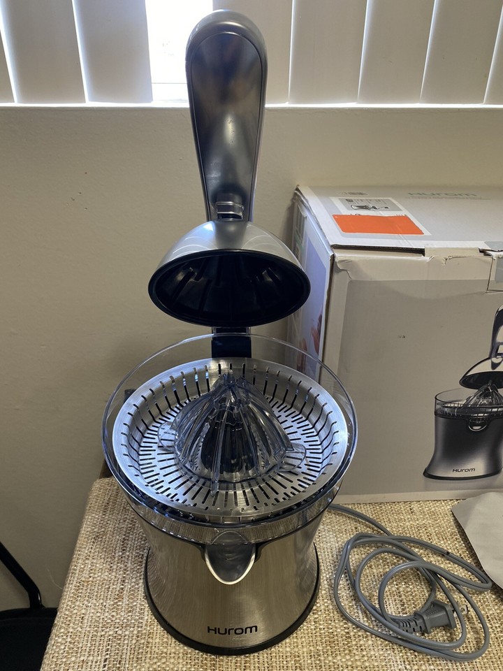 Hurom Citrus Juicer Squeezer CJ-B01BSS Silver Stainless Steel Used Once ...