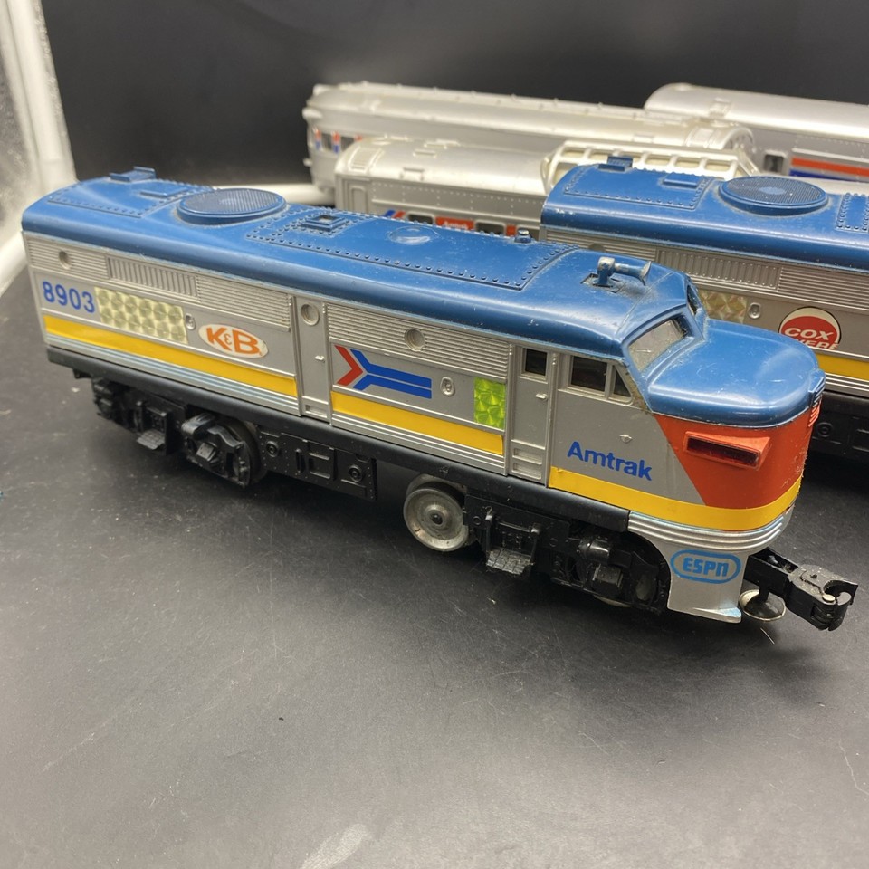 LIONEL AMTRAK 8903 & 8904 ENGINE, 16013, 16014, 16015 Cars Train 5 PCs ...