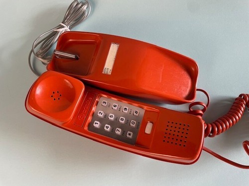 Vintage 1970’s TouchTone Trimline Push Button Telephone - Burnt Orange ...