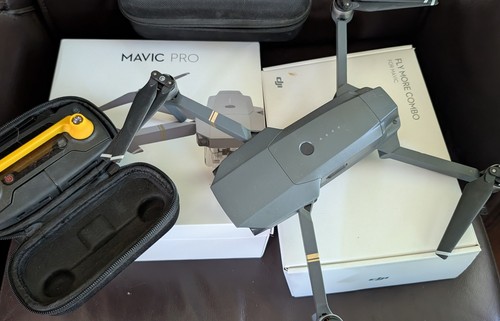 DJI Mavic Pro Collapsible Quadcopter Drone Bundle Excellent Condition ...
