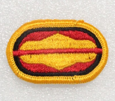 Army Airborne Oval Patch: 1st Bn, 321st Artillery - merrowed edge, 2nd ...
