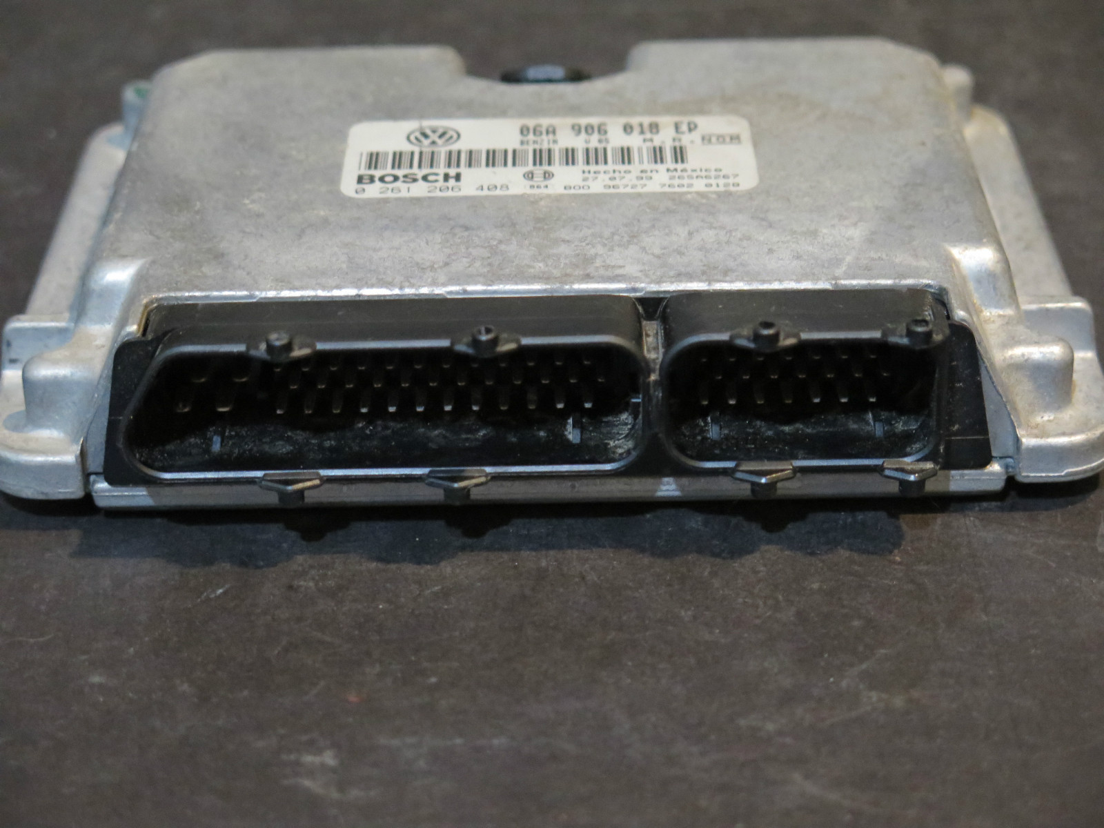 Volkswagen Jetta Beetle Golf 06A 906 018 EP ECU Computer VW ECM OEM ...
