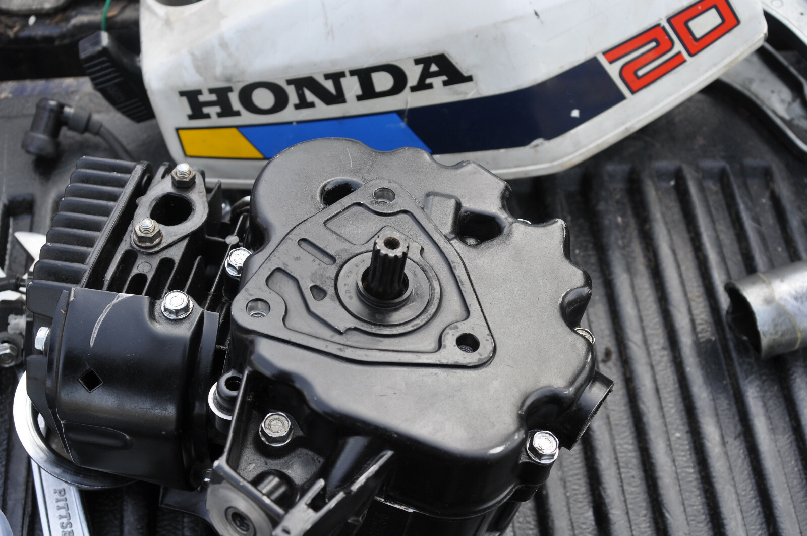 Honda BF2d 2 hp OUT BOARD ENGINE MOTOR | eBay
