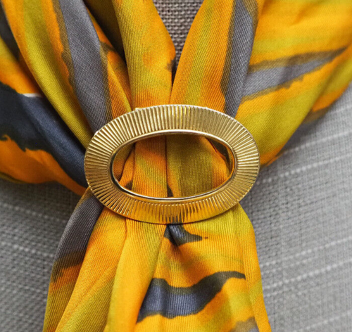 Vintage Lieba USA Oval Gold Tone Scarf Clip | eBay