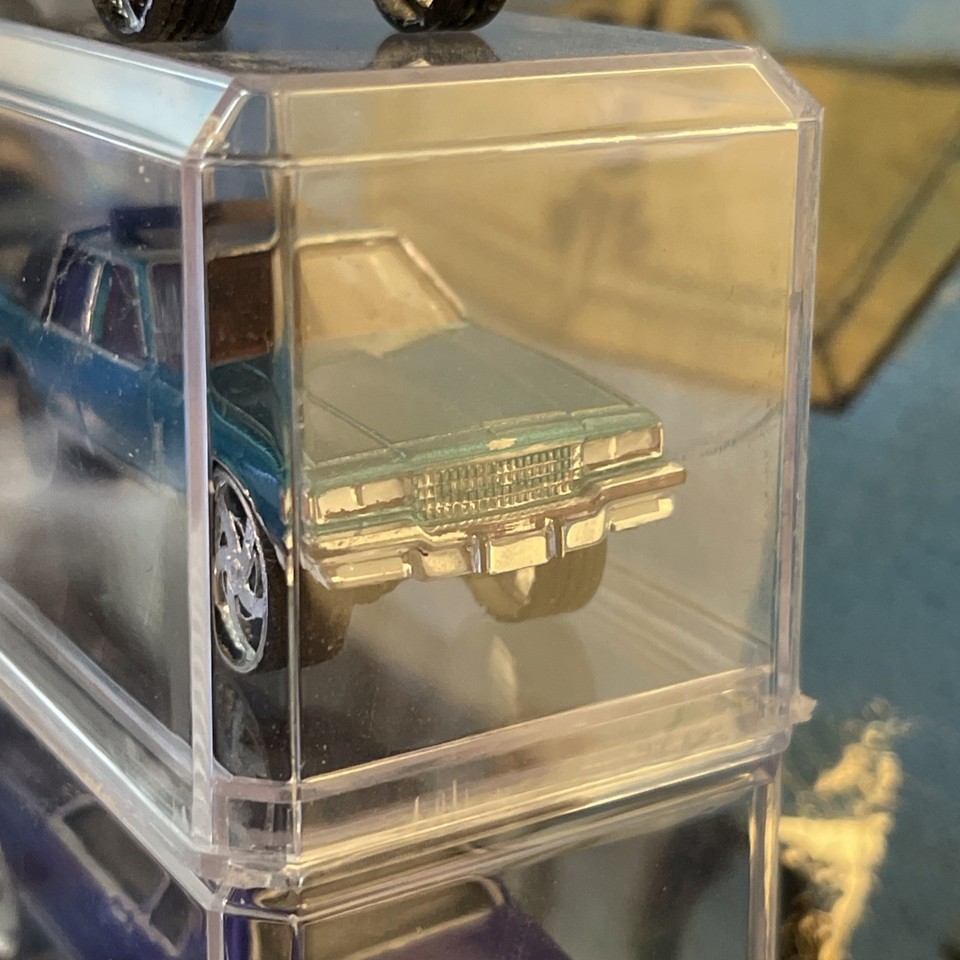 CUSTOM CANDY TURQUOISE 1/64 1986 CHEVROLET CAPRICE CLASSIC BROUGHAM LS ...