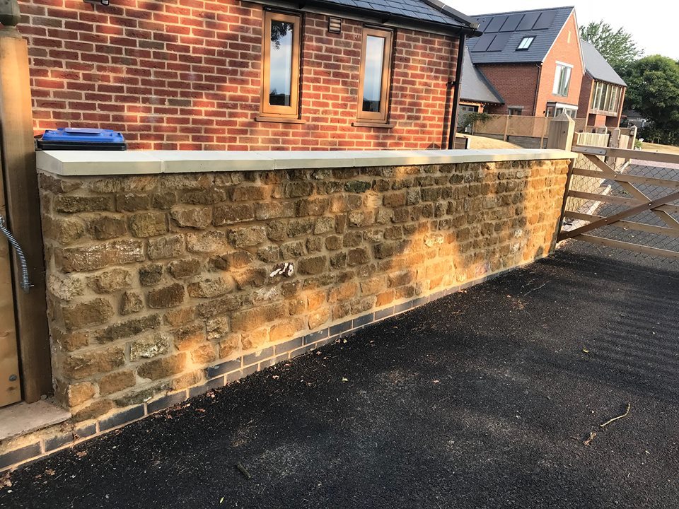 Coping Stones - 600mm x 400mm Twice Weathered (75-50mm) Various Colour ...