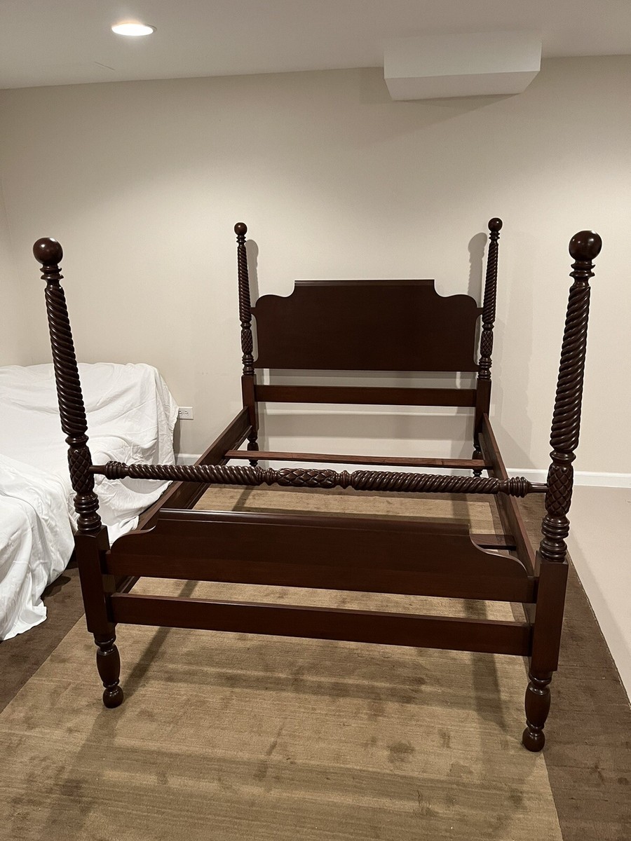 Pineapple Poster Bedroom Set