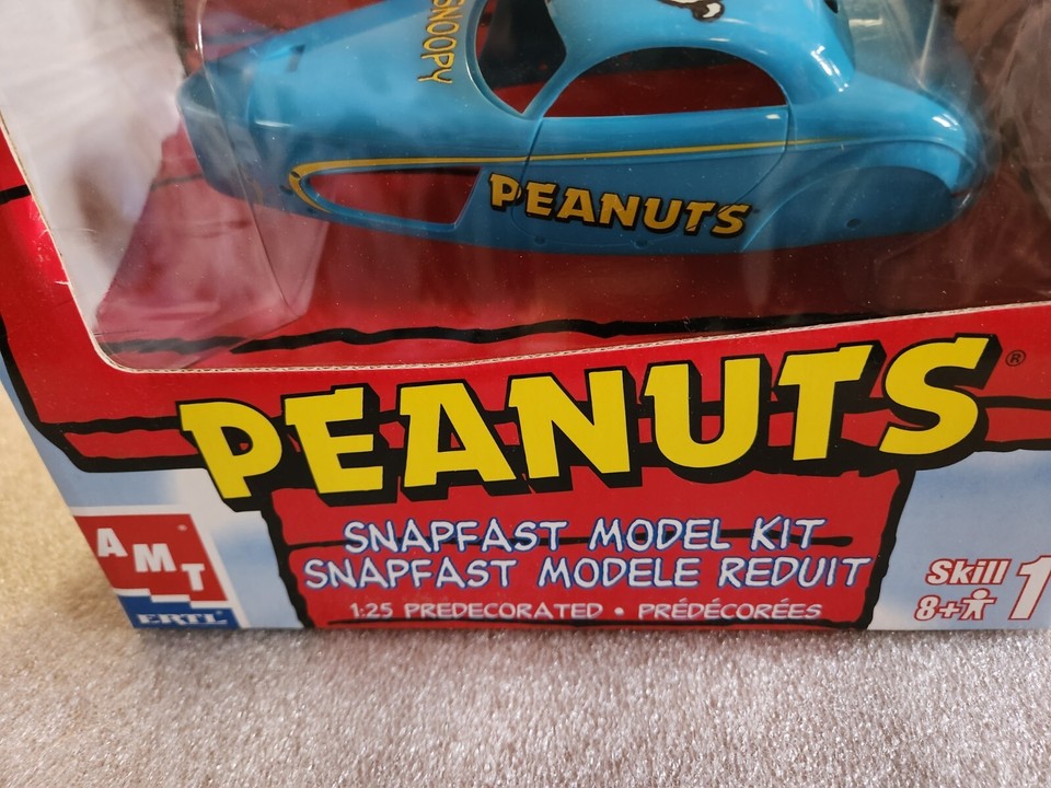 AMT ERTL SNAPFAST CAR MODEL KIT PEANUTS SNOOPY- 2000 NIB | eBay