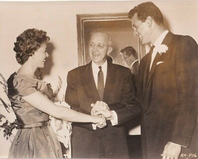 Rock Hudson + Phyllis Gates' wedding November, 1955 PORTRAIT ORIGINAL ...