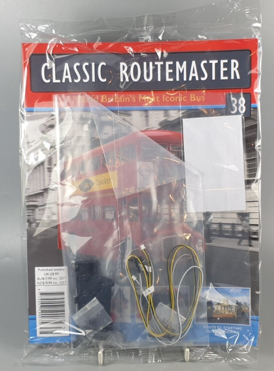 HACHETTE 1/12 BUILD THE CLASSIC ROUTEMASTER ISSUES WITH PARTS , TAKE ...
