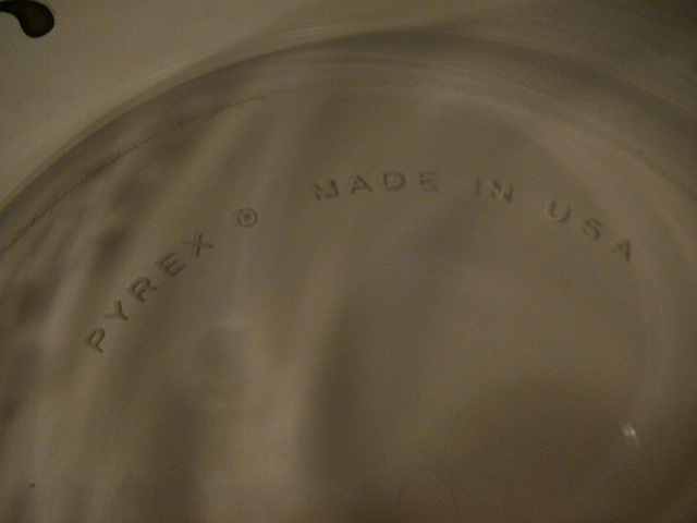 PYREX CLEAR GLASS ROUND CARAFE 3.50" WITH TABS & PINEAPPLE HEART TULIP ...