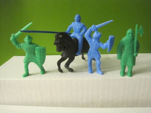 TRANSOGRAM KNIGHTS MAKE A SAND CASTLE PLAYSET LIDO HORSE PLASTIC TOY ...