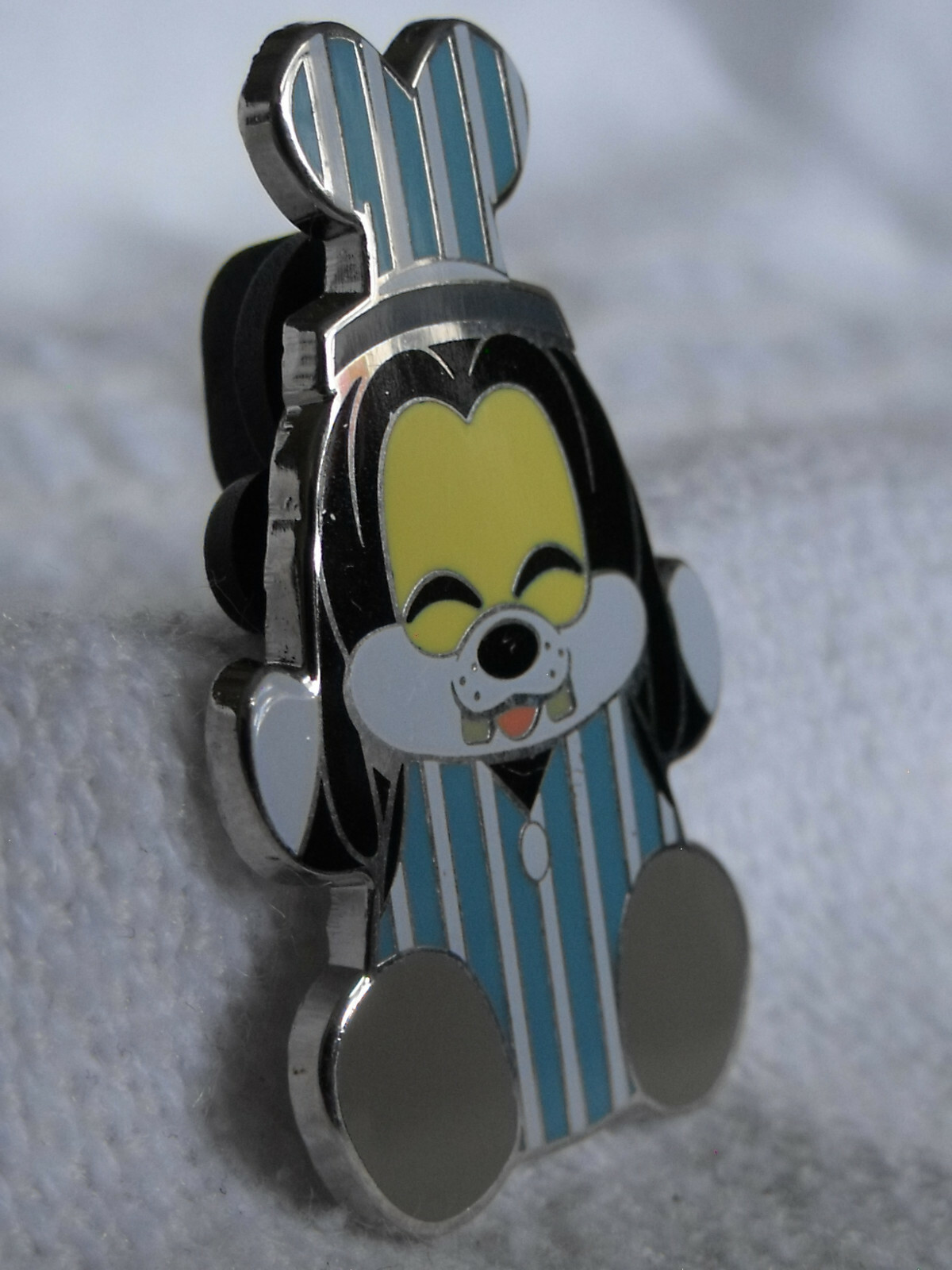 2021 Disney Mystery Pin Wishables Goofy Conductor Runaway Railway ...