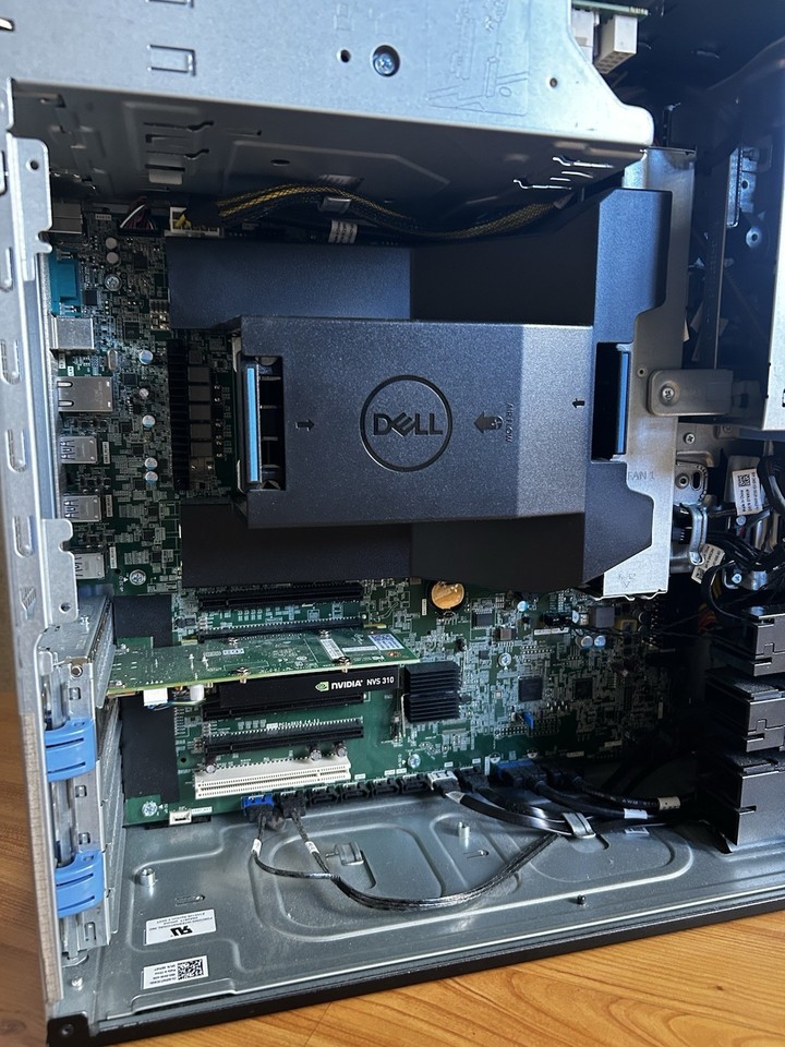Dell Precision Tower 5820 | Xeon W-2125 | Nvidia NVS 310 | NVMe Flexbay ...