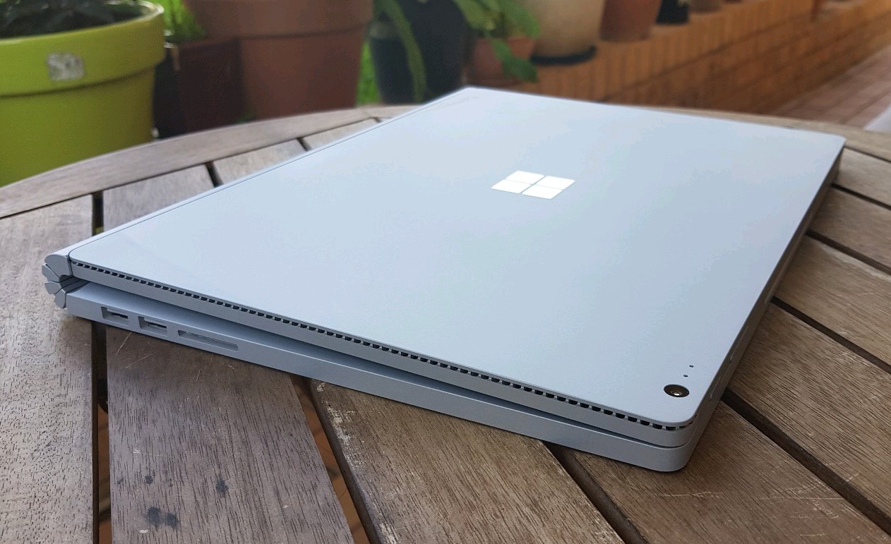 Microsoft Surface Book 13.5" Touchscreen (512GB SSD, Intel Core i7 ...