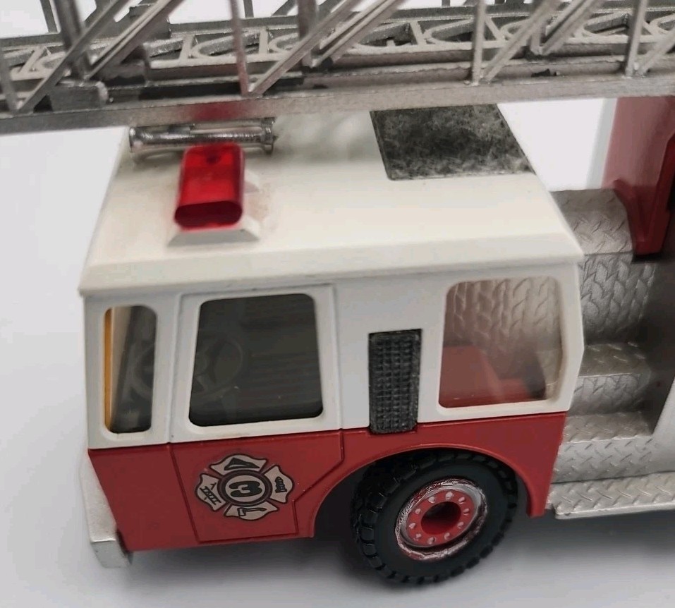 Conrad Emergency One 5506 Fire Aerial Ladder Truck 1:50 Made In Germany ...